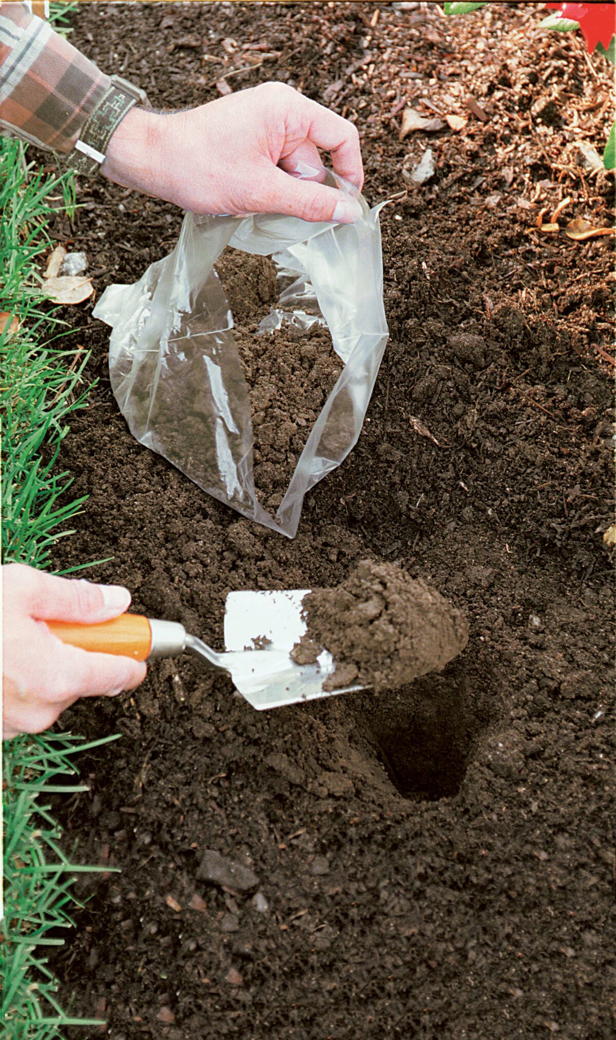 How Is Your Soil Texture? - Fine Gardening