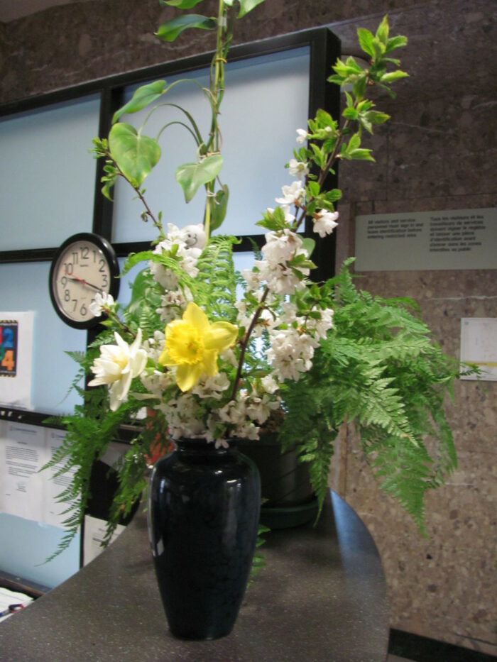 Sharing Flowers at Work - Fine Gardening