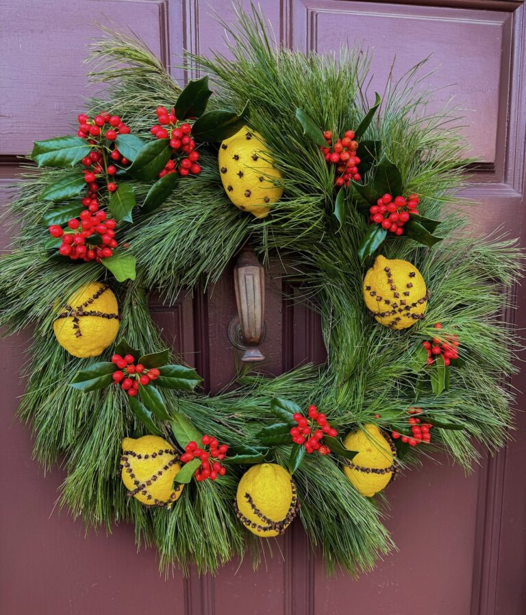 Wreath Inspiration from Williamsburg - Fine Gardening