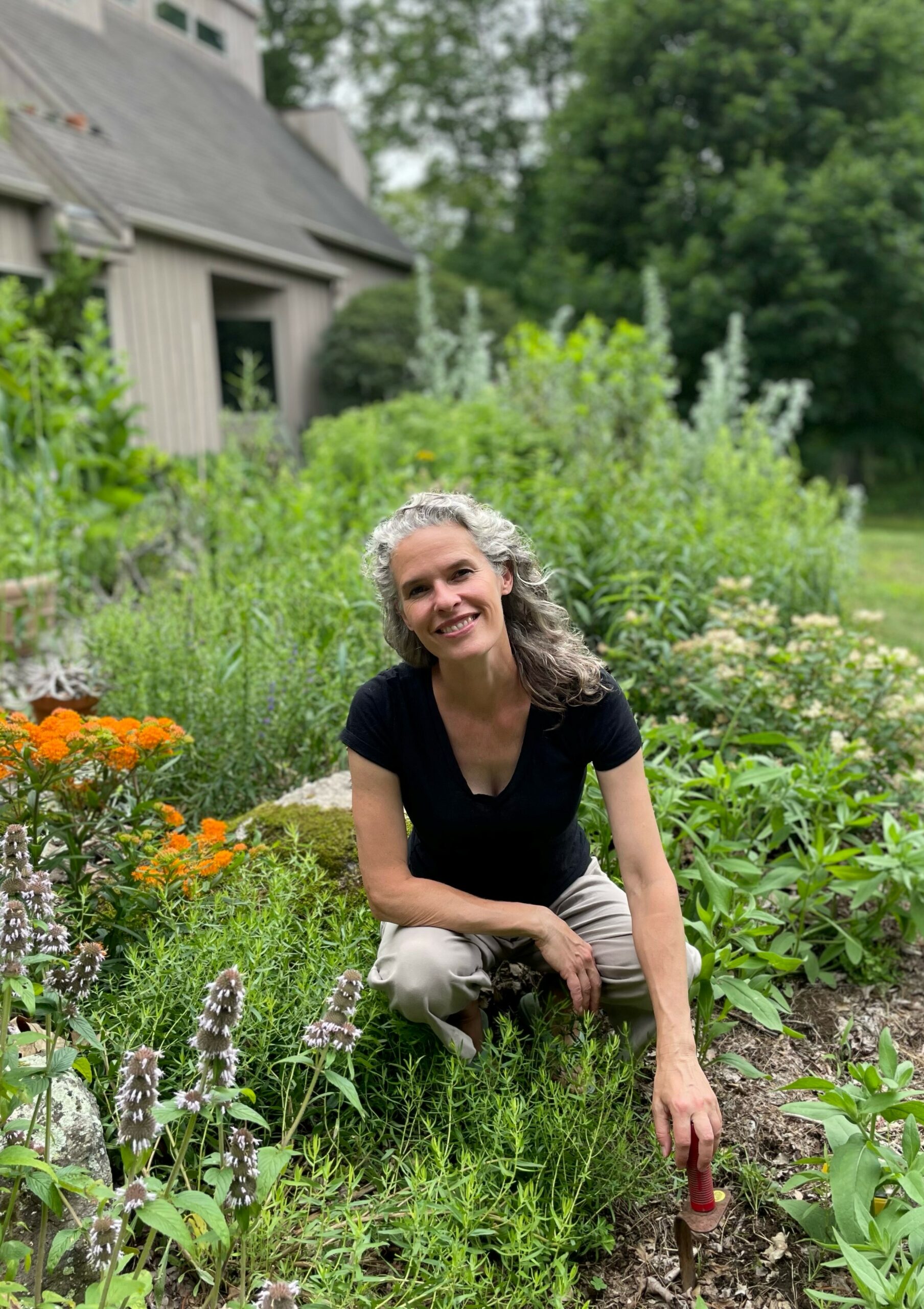 Chloë Bowers - Fine Gardening